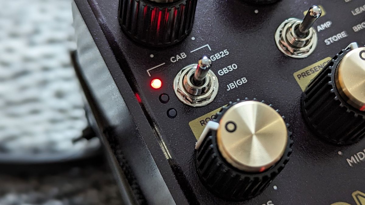 Universal Audio UAFX Lion '68 Super Lead Amp pedal review | MusicRadar