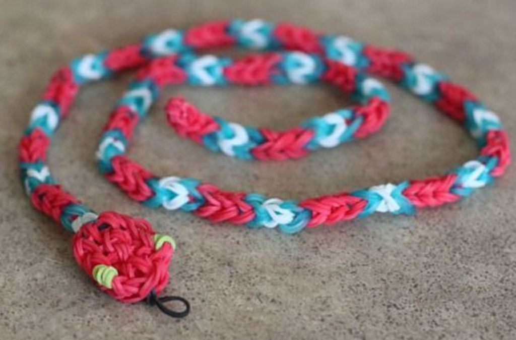 15 amazing loom band ideas: what can you make with loom bands? | GoodtoKnow