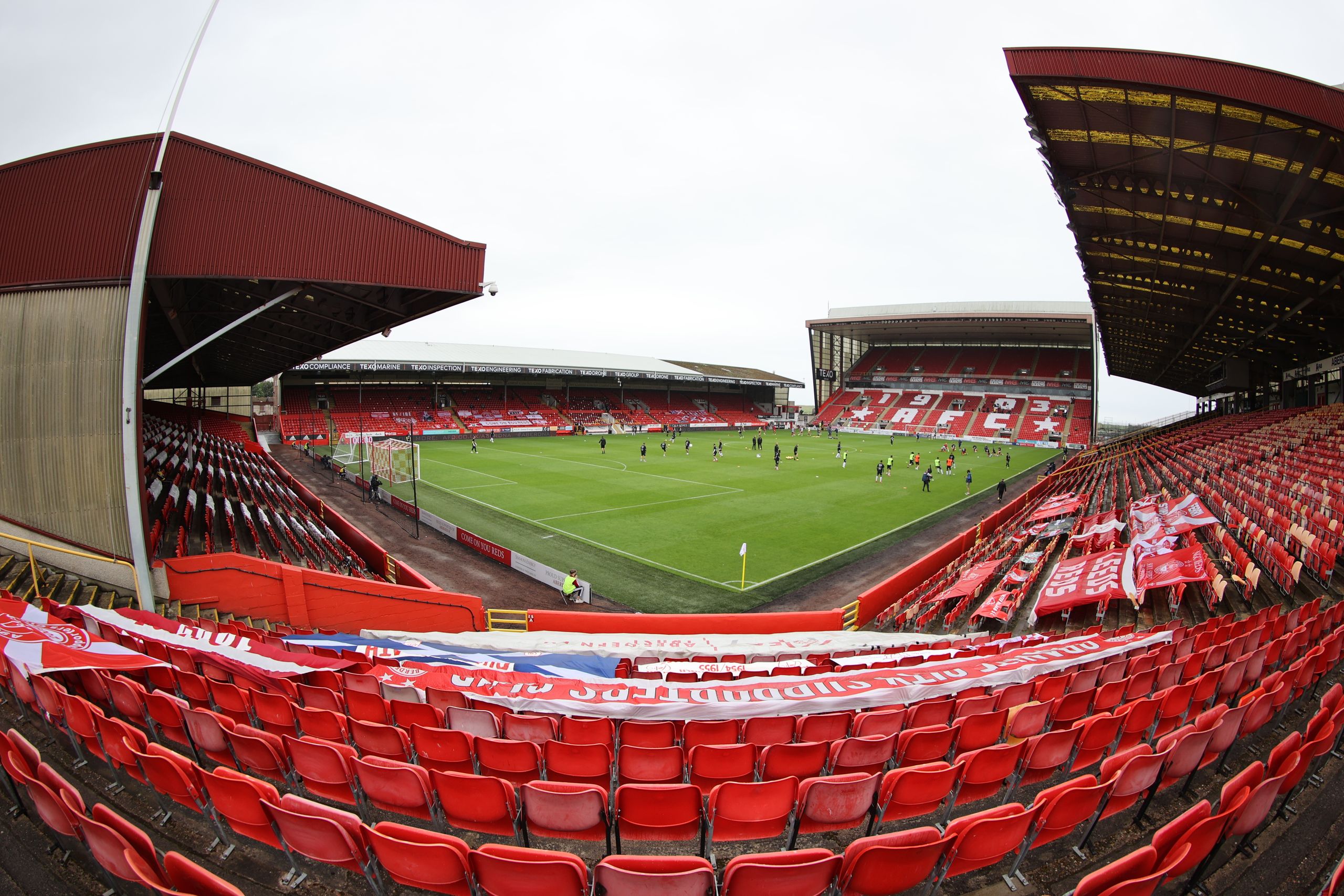 Aberdeen sign former Atlanta United full-back Jack Gurr | FourFourTwo