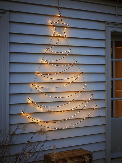 Christmas patio ideas: 10 ways to make your outdoor space festive ...
