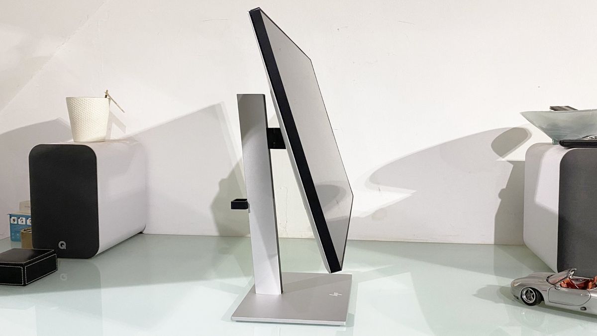HP Series 7 Pro 727pm business monitor review | TechRadar
