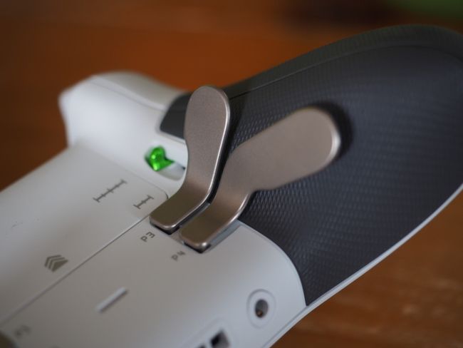 White Xbox Elite Wireless Controller review: Same great performance ...