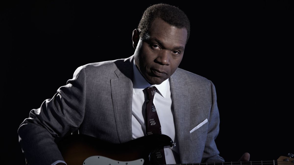 Cray unveils live retro set | Louder