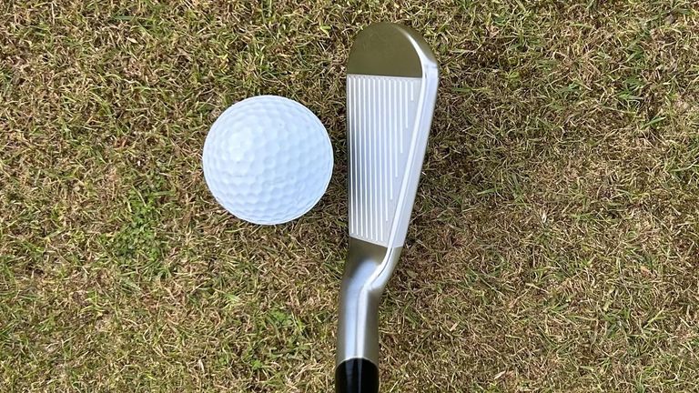 Srixon ZXi7 Iron Review | Golf Monthly