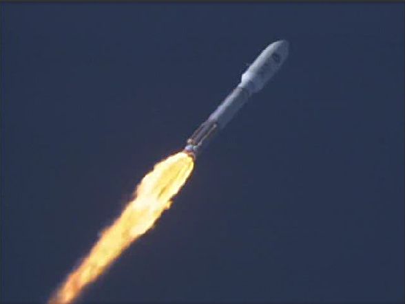 Blastoff! Most Amazing Rocket Launch Photos of 2011 | Space