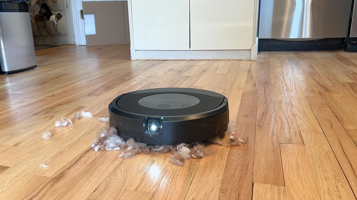 Roomba J9+ Combo robot vacuum and mop review: Full test results | Tom's ...