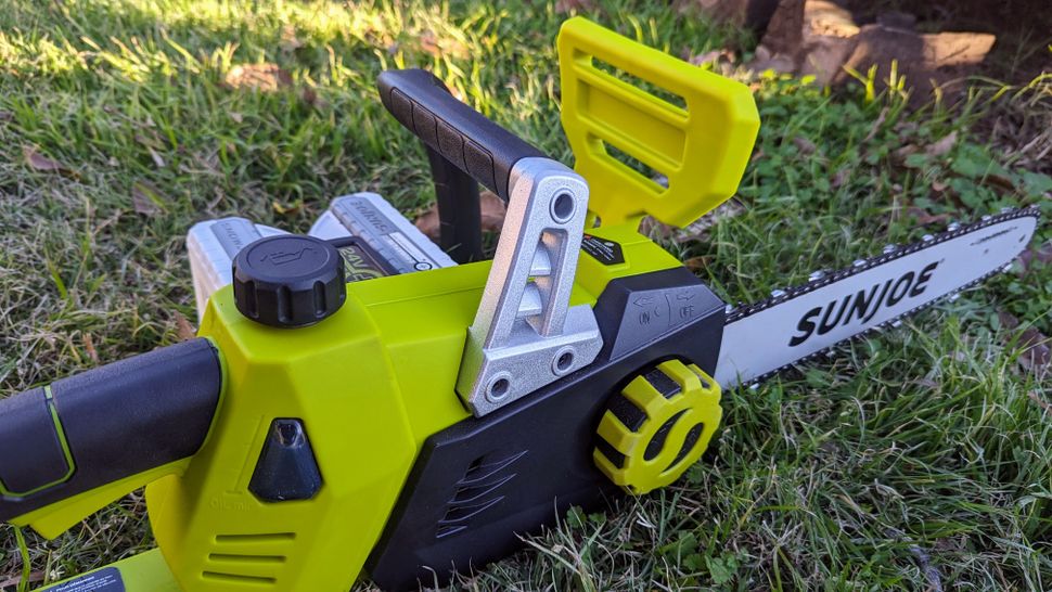 Best chainsaws: top picks for efficient cutting | Top Ten Reviews