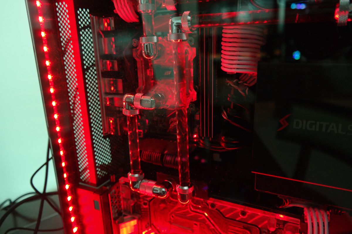 Digital Storm Bolt X Stays Super Cool While Gaming | Tom's Guide