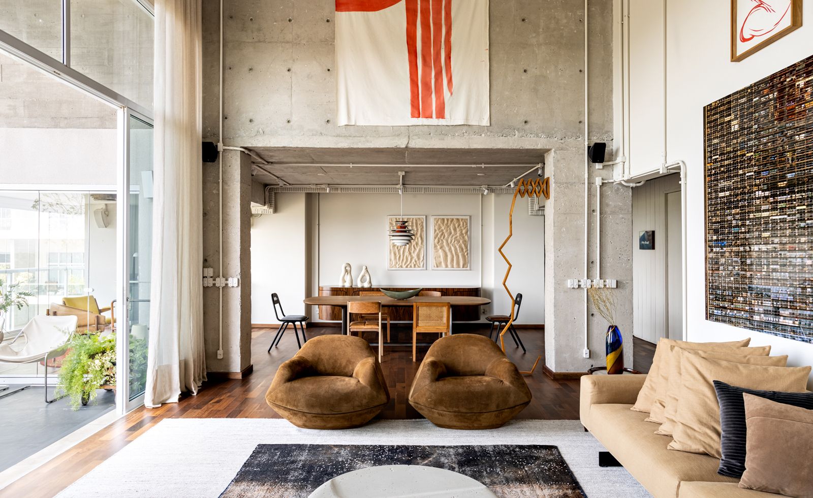 Brazil apartment renovation utilises natural materials | Wallpaper