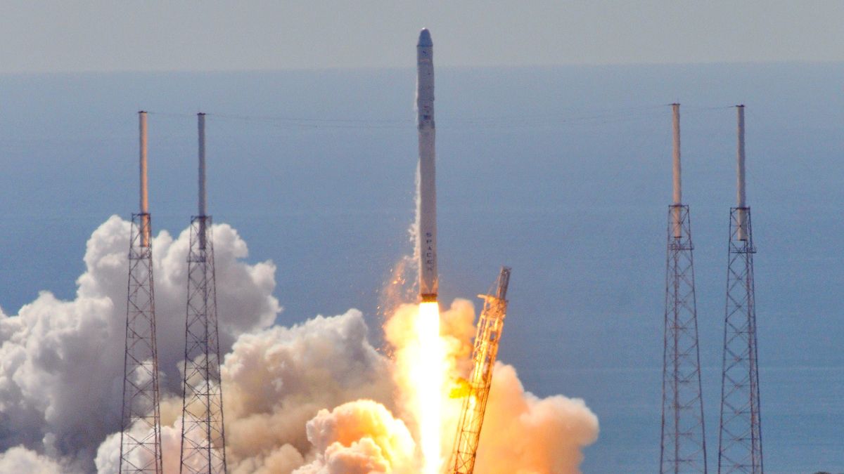 SpaceX mission to International Space Station ends in explosion | The Week