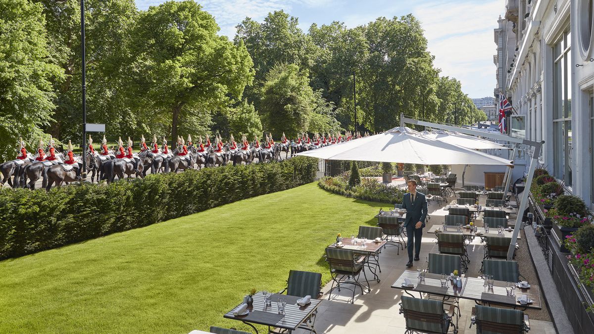 Bar Boulud summer terrace review: puts others in the shade | The Week