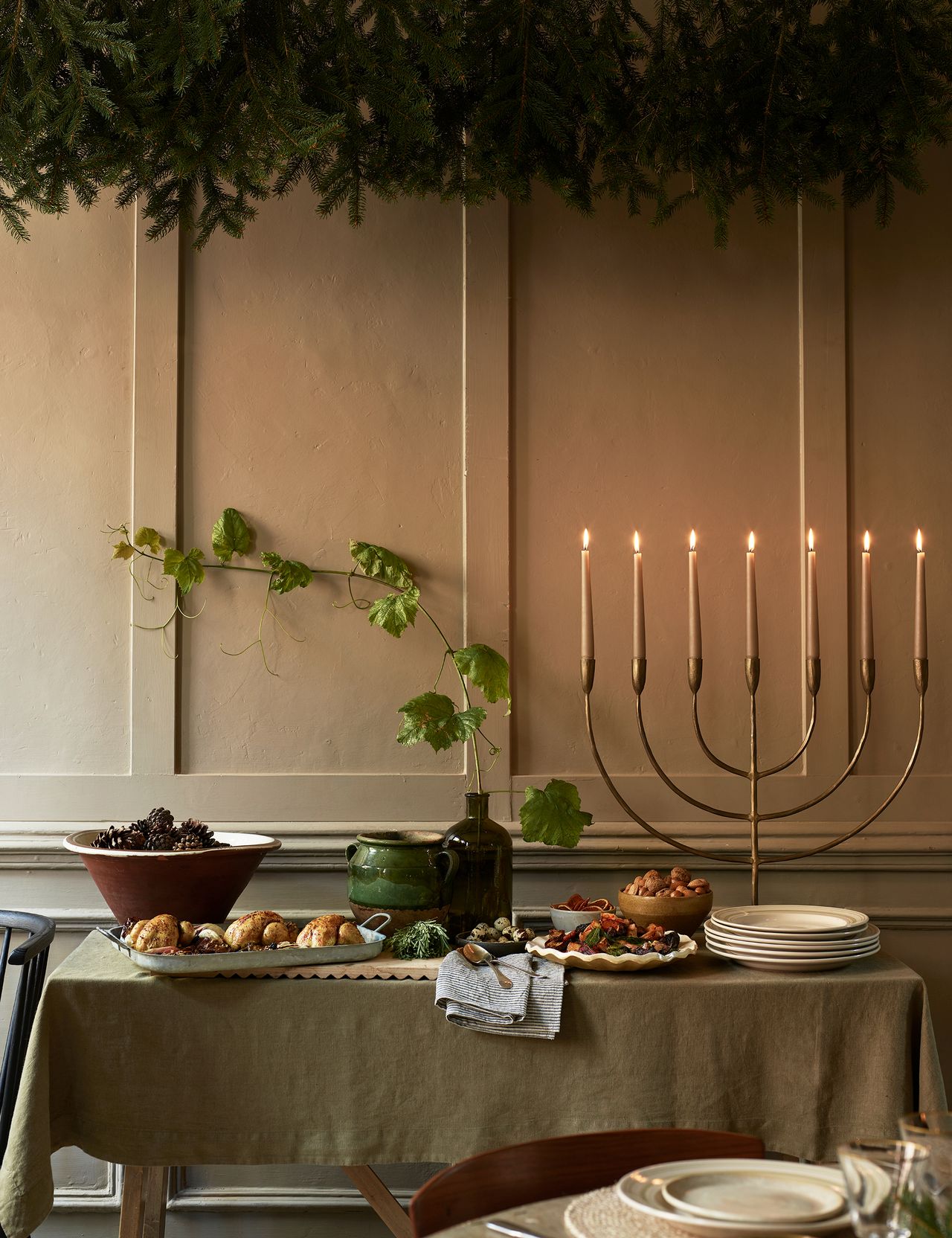 How do you decorate a house for Hanukkah? | Homes and Gardens