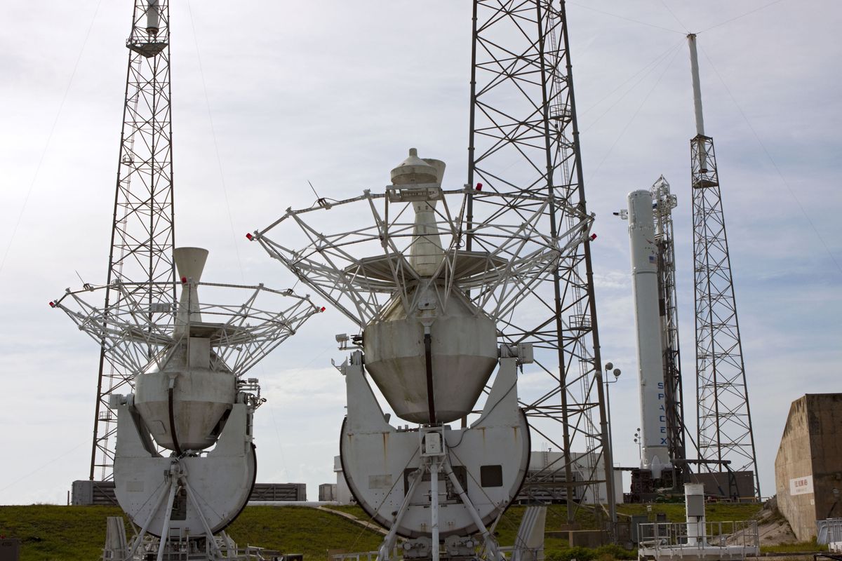 Private SpaceX Rocket Set for Space Station Delivery (Photos) | Space