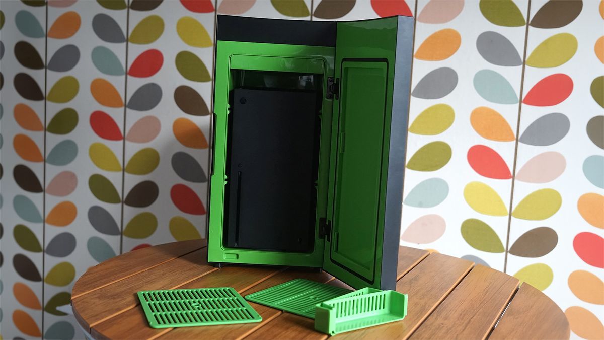 The ice-cool Xbox Series X Mini Fridge is a first-class addition to any ...