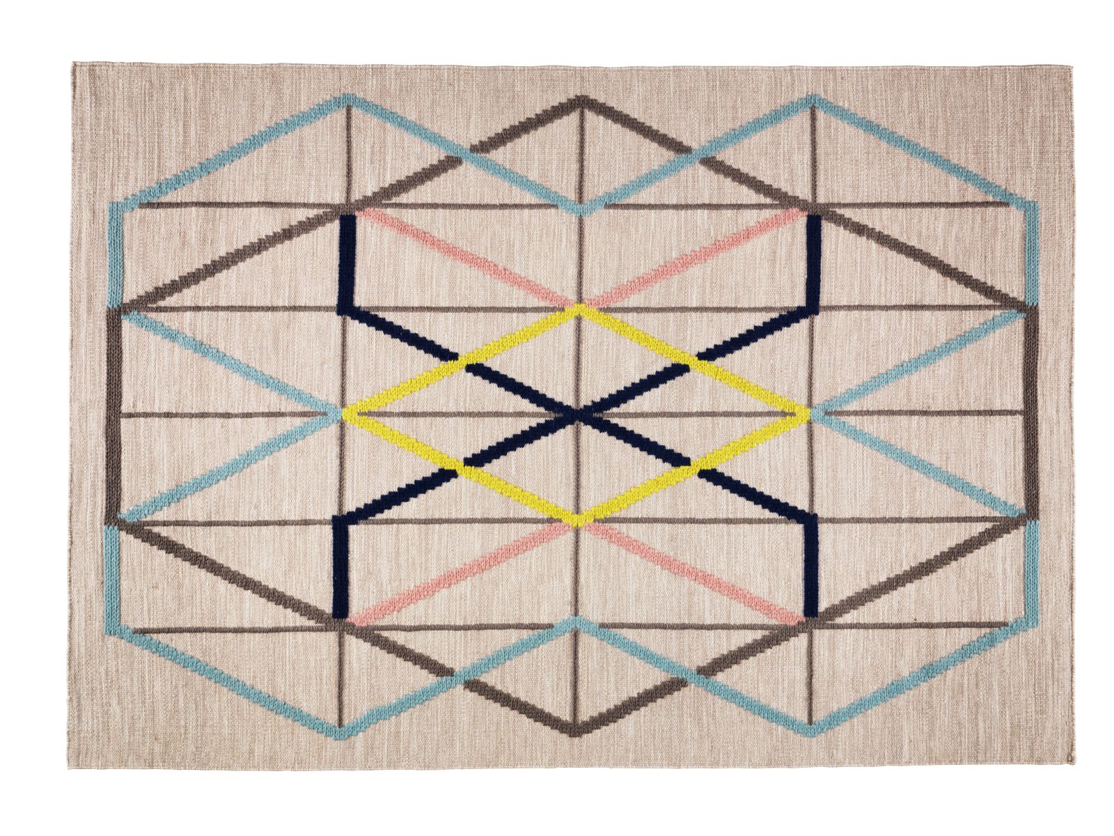 9 graphic rugs to instantly update your living room | Marie Claire UK