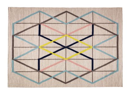 9 graphic rugs to instantly update your living room | Marie Claire UK