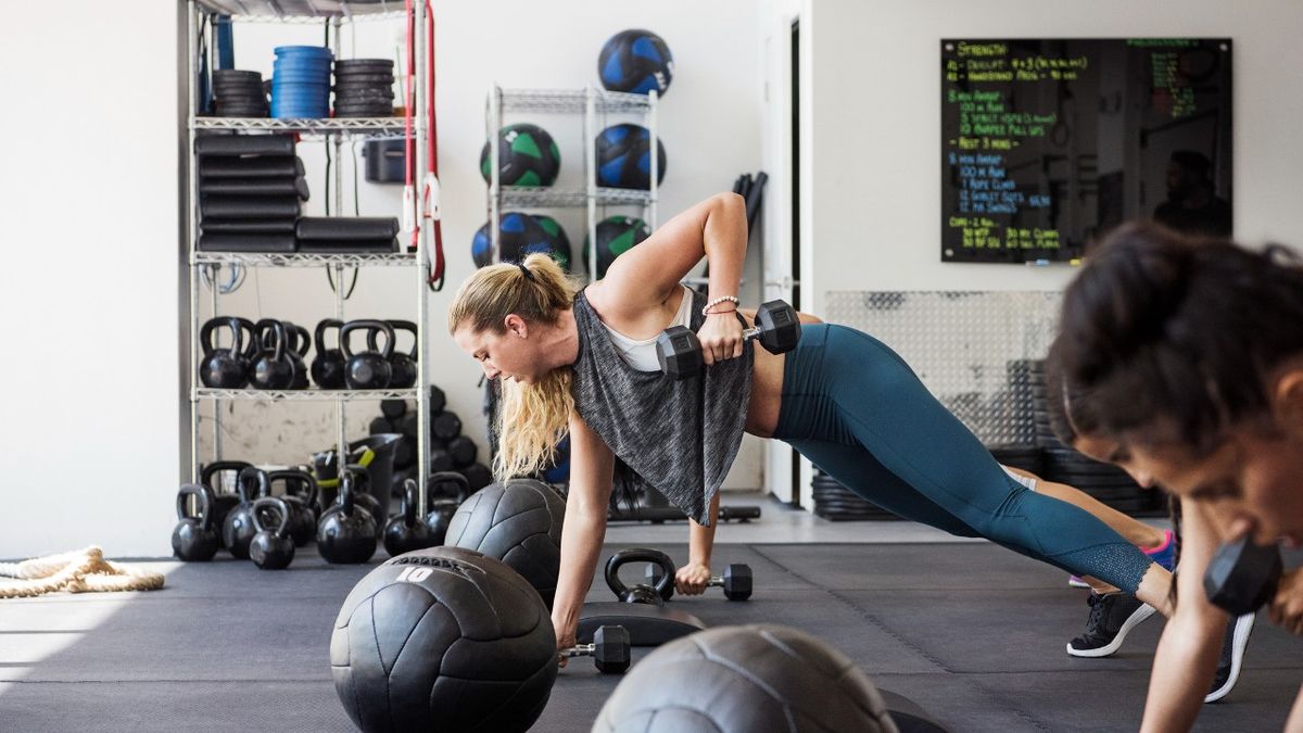 Back Workouts For Women: Five Exercises, Three Sessions For All Levels ...