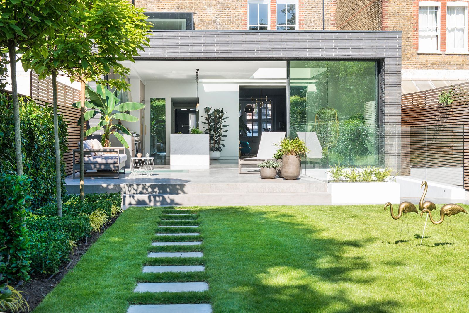 Stepping stone ideas: 11 playful ways to get around your plot ...