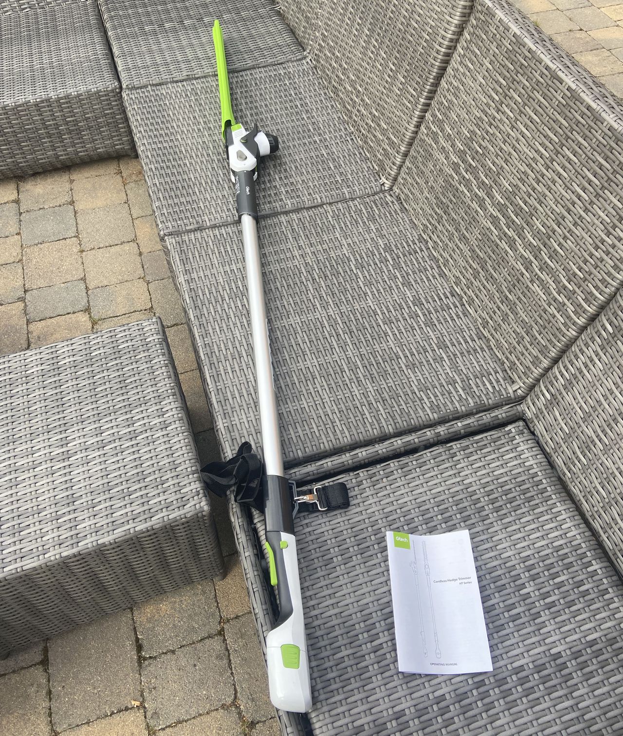 Gtech HT50 cordless hedge trimmer review | Gardeningetc