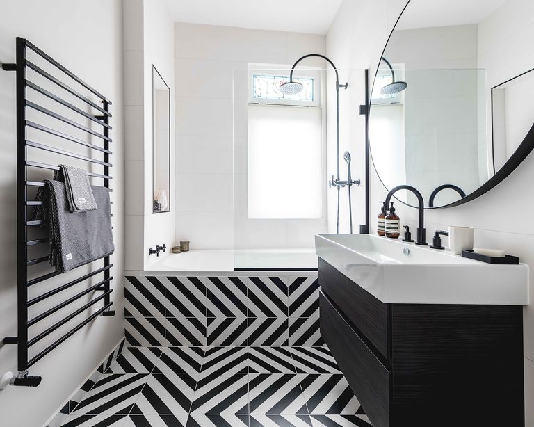 Small bathroom tile ideas: 20 ways with small bathroom tiles | Homes ...