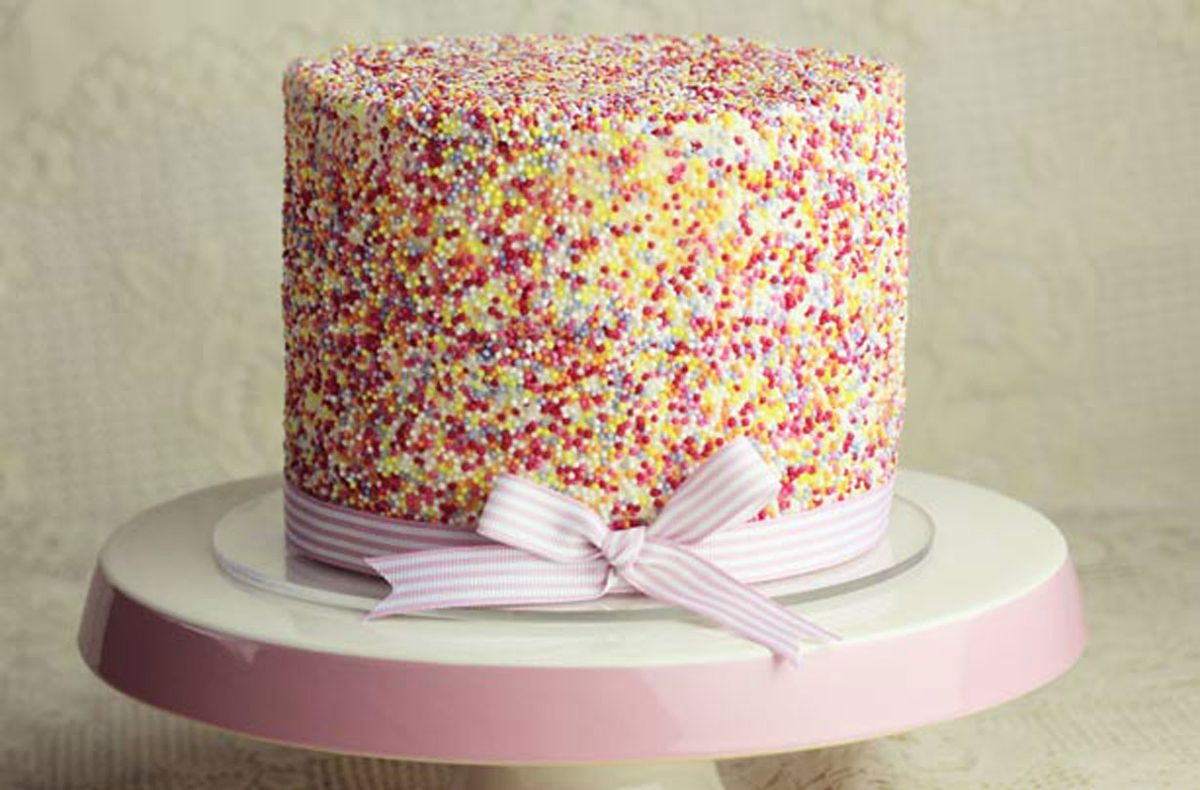 How to make a sprinkle cake for your next special occasion | GoodtoKnow