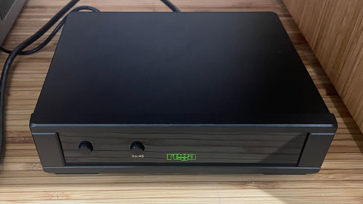 Rega Planar 3 RS Edition review: a beautifully made turntable that ...