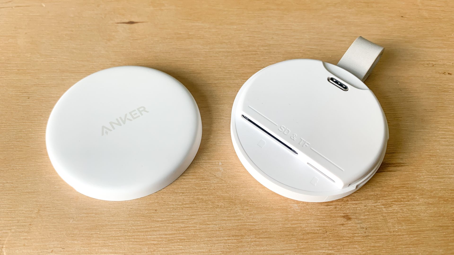 Anker MagGo SD Card Reader for iPhone review: Fast, tough, and portable ...
