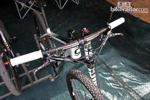 New Cannondale Lefty fork seen at World Cup #1 | Cyclingnews