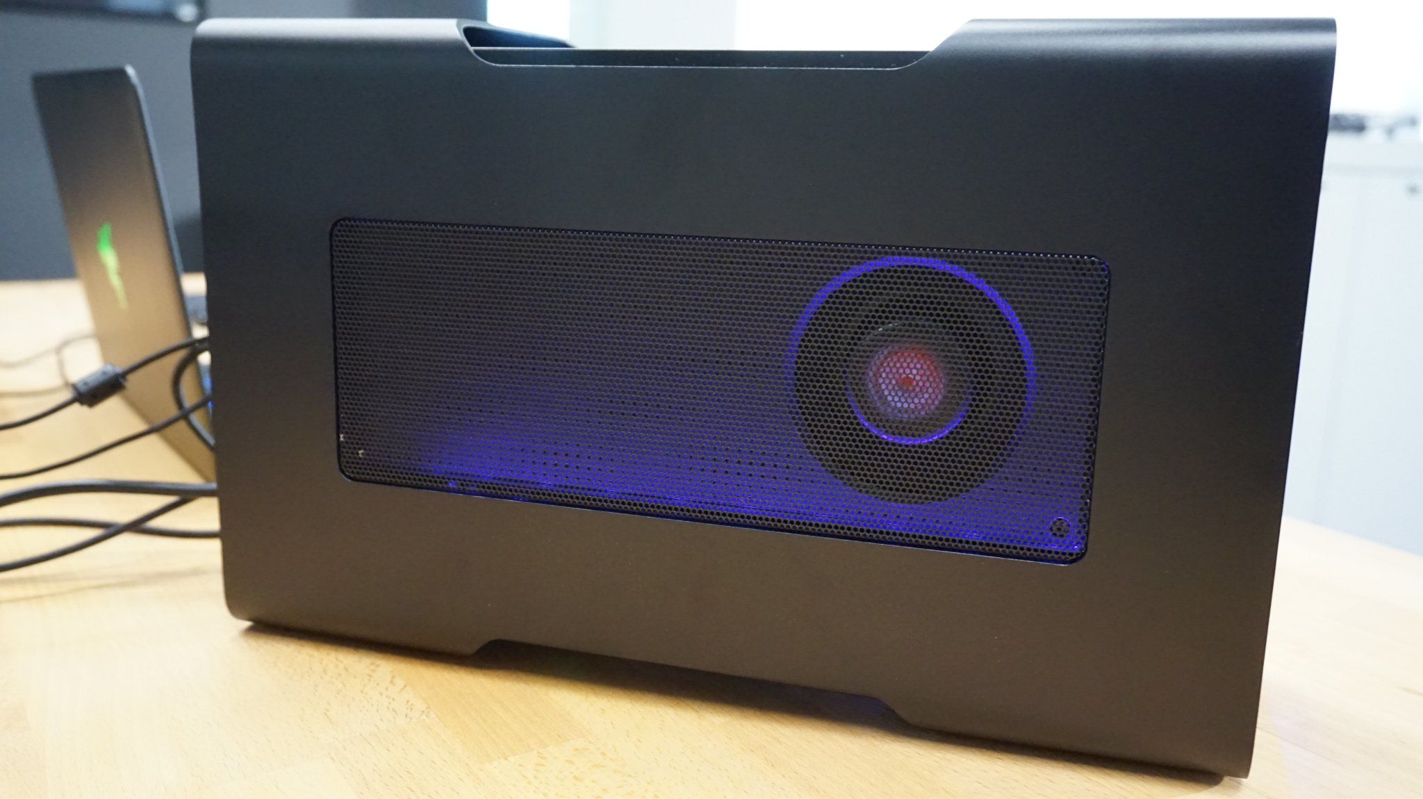 Razer Core launch details, desktop graphics from your laptop | Windows ...