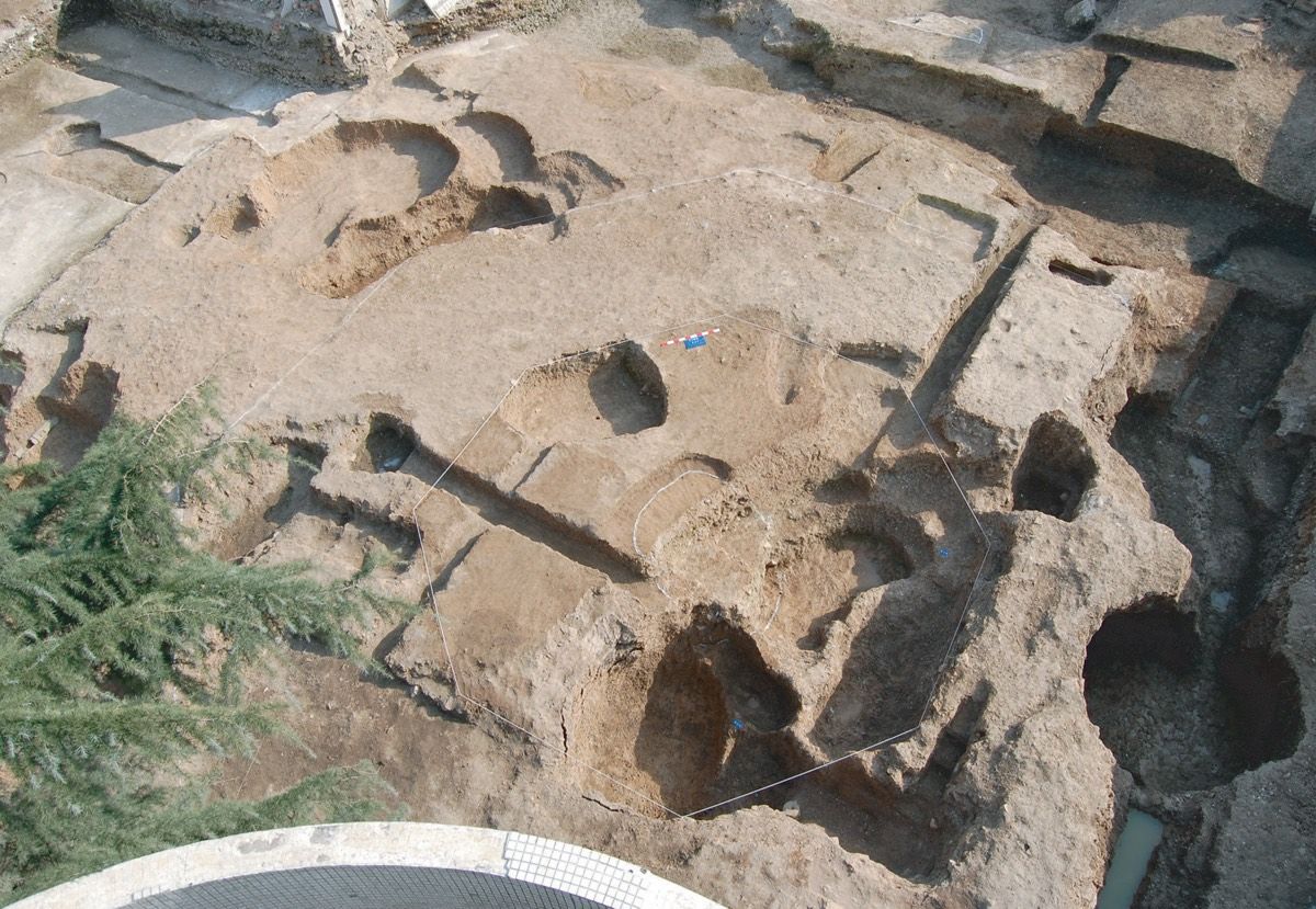 Photos: Ancient Stupa Holding Bone of Buddha Discovered | Live Science