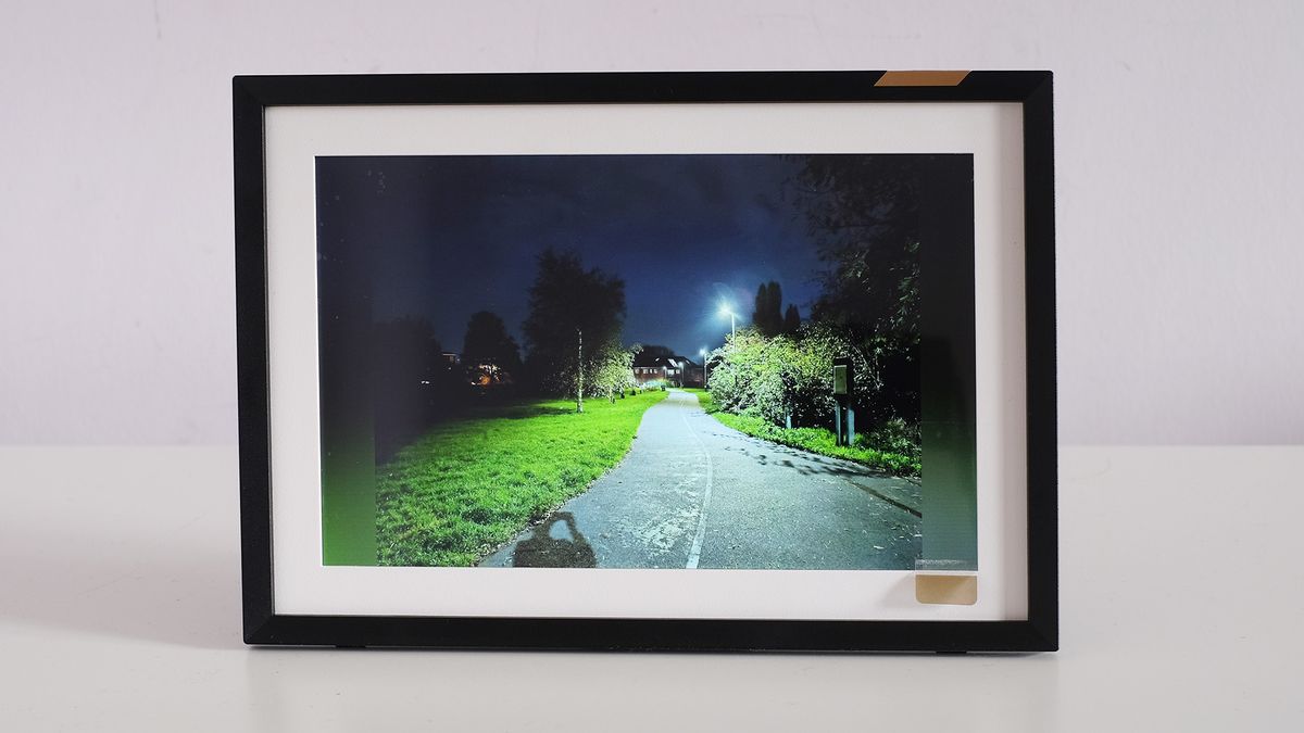 Nixplay 10-inch Touch Screen Photo Frame | TechRadar