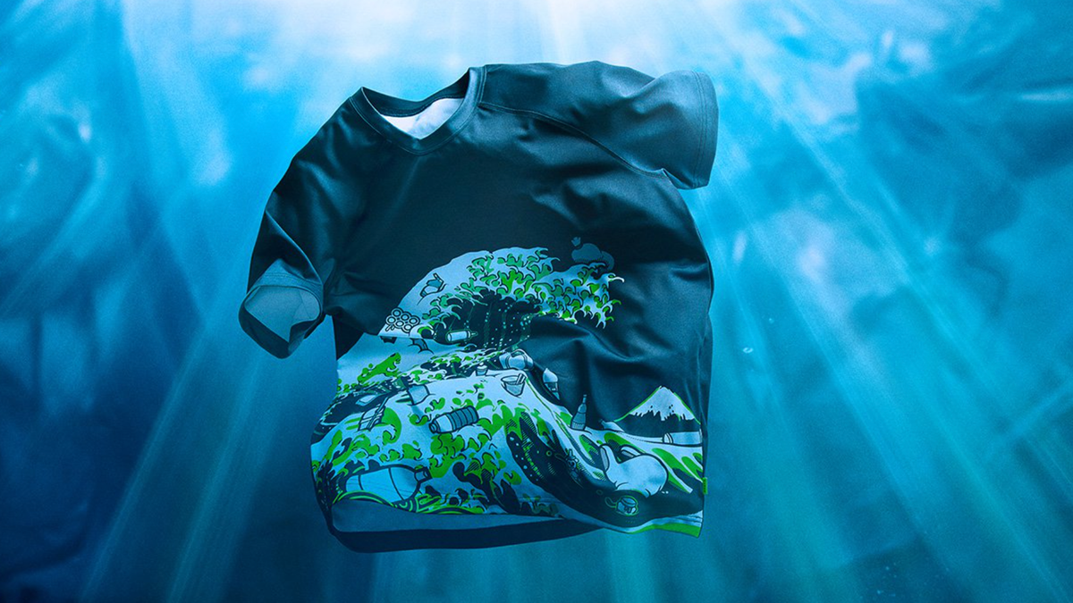 Razer's new clothing line is made of 88% recycled plastics and 0% RGB ...