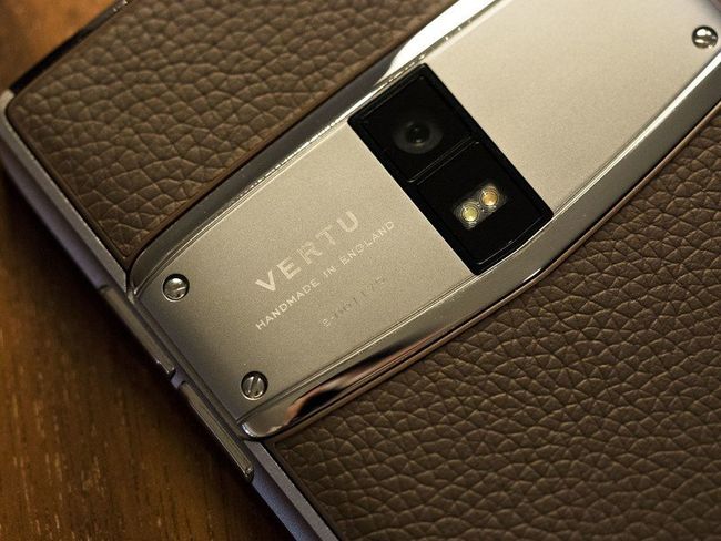 Vertu Constellation Review: The Billionaire's Phone | Android Central