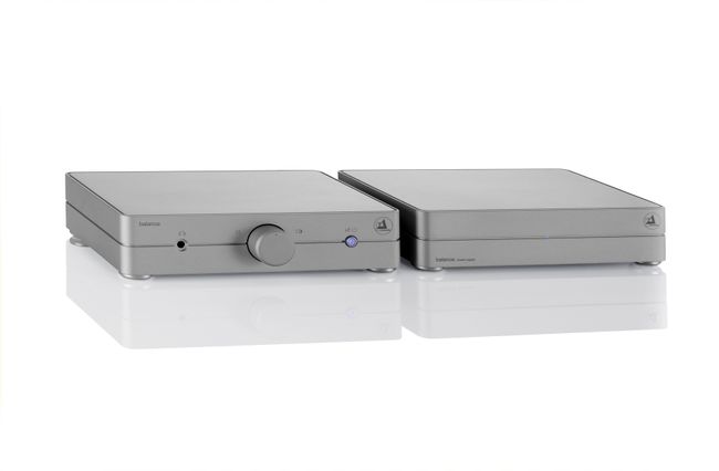 Clearaudio levels up its phono stage game with V2 editions of Basic and ...