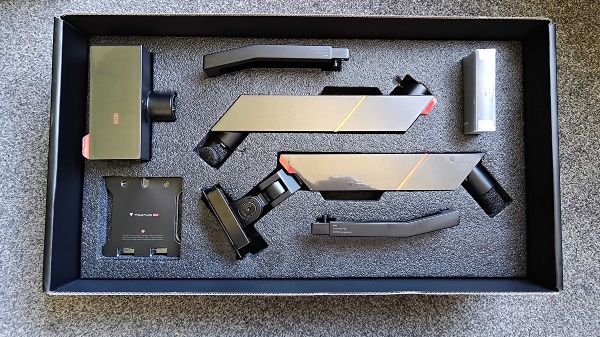 Secretlab Heavy Duty Monitor Arm review: an Olympic mount for monstrous ...