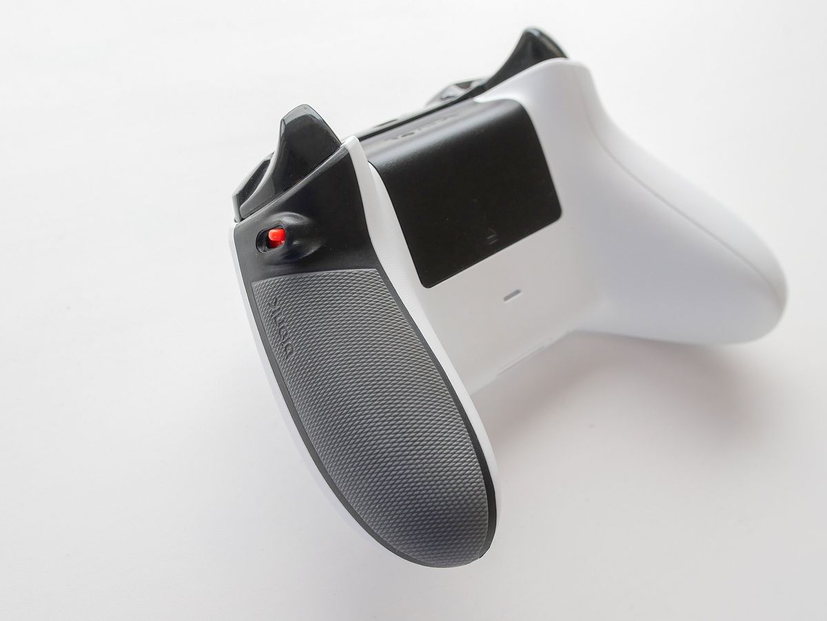How to add trigger stops to an Xbox One controller for only $20 ...