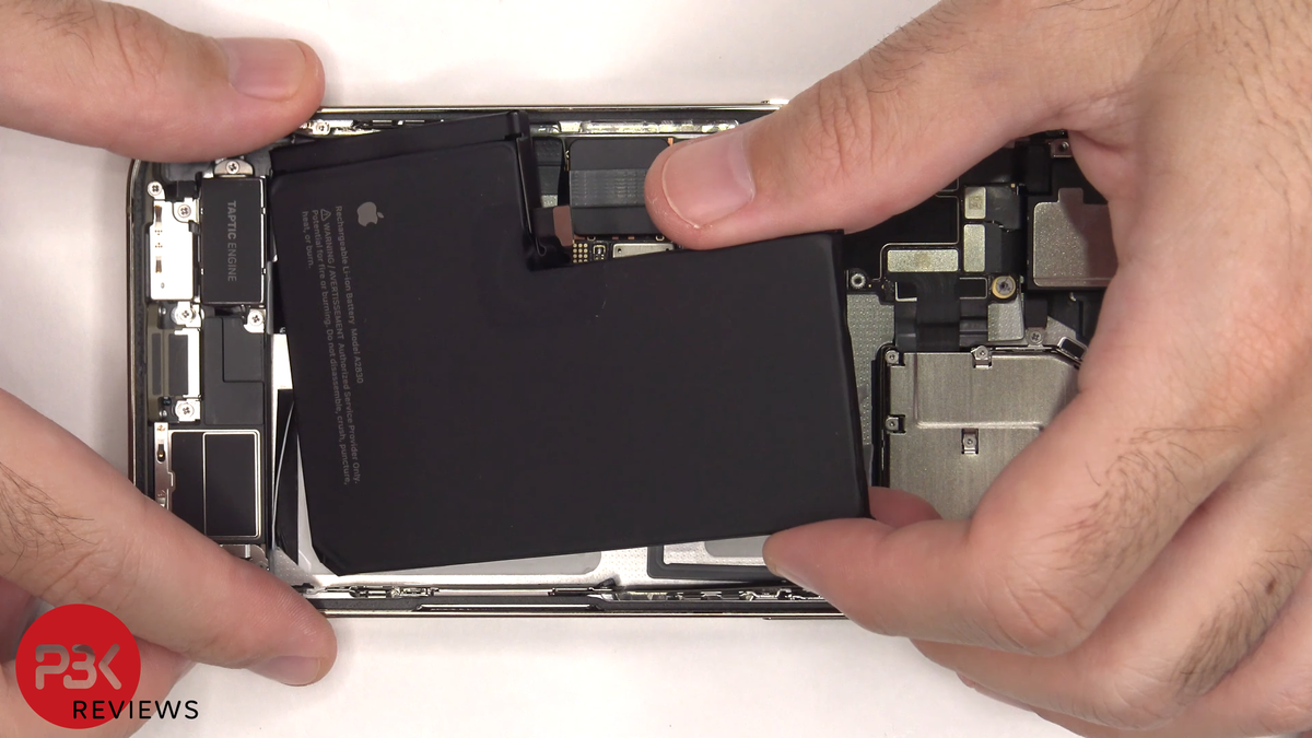 iPhone 14 Pro Max teardown shows the battery is smaller than last year ...