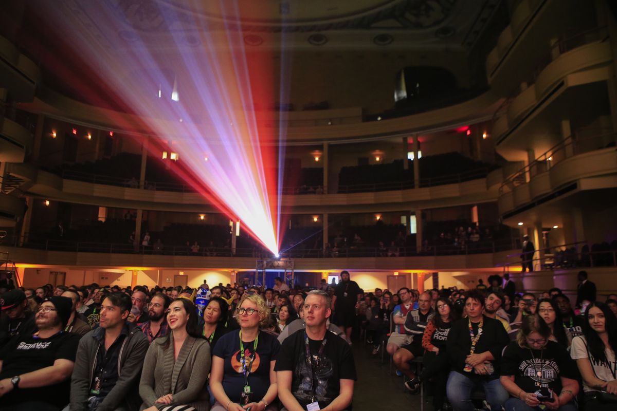 'Cosmos: Possible Worlds' Creators Preview New TV Series at Comic Con ...