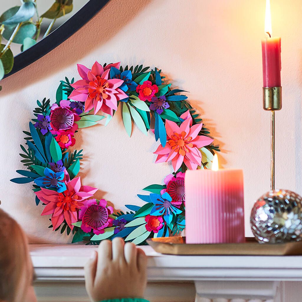 19 easy Christmas crafts to DIY with the whole family | Real Homes