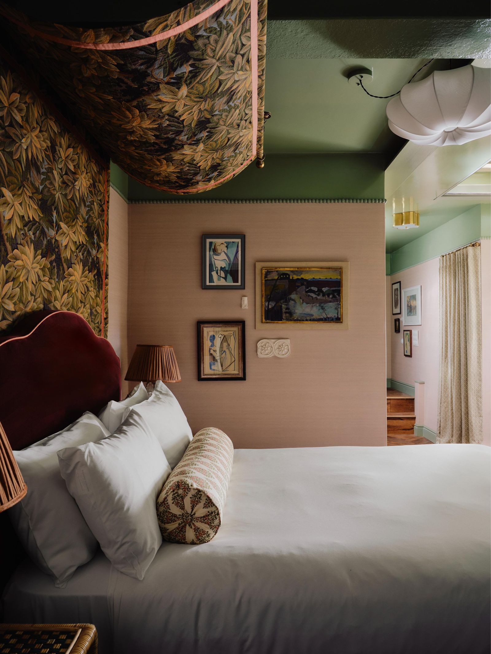 Rachael Gowdridge reinvents a Victorian public toilet | Wallpaper*