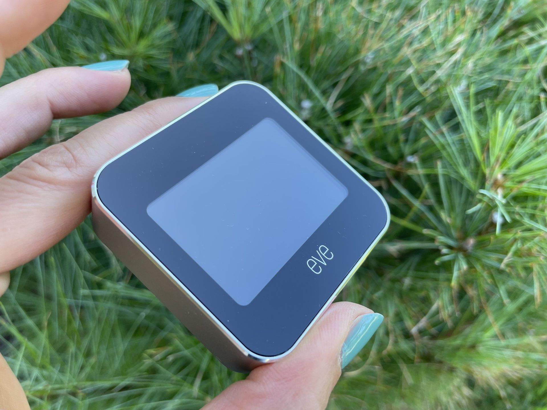 Eve Weather review: HomeKit-connected weather station tracks your ...