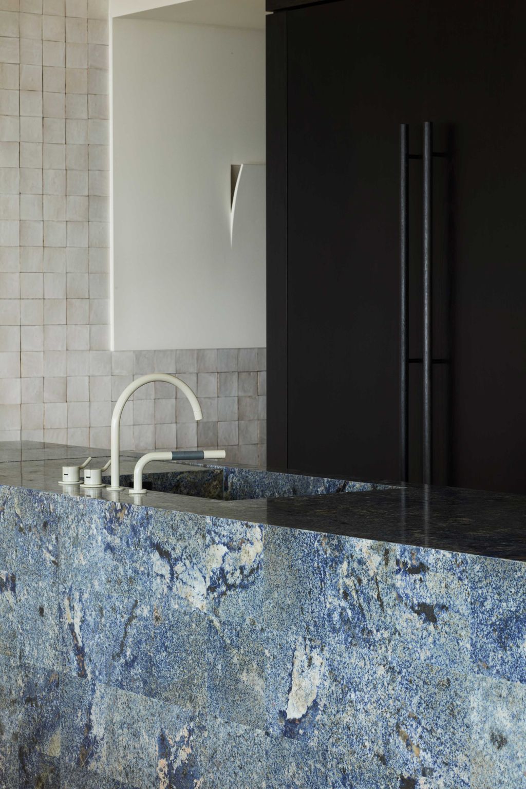 5 marble alternatives to consider for on-trend countertops | Livingetc