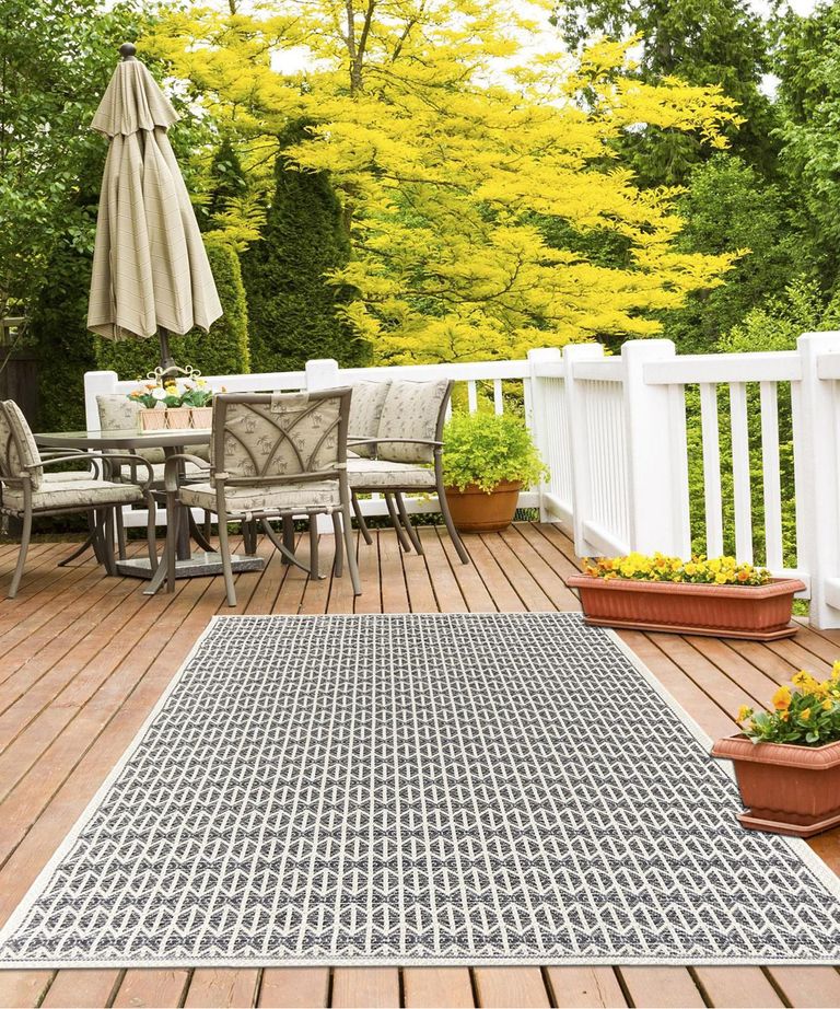 How to choose a rug – 20 expert tips | Homes and Gardens