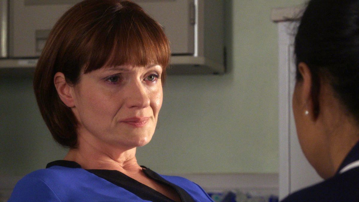 Giddy Howard rubs off on Emma | Episode | Doctors | What's on TV | What ...