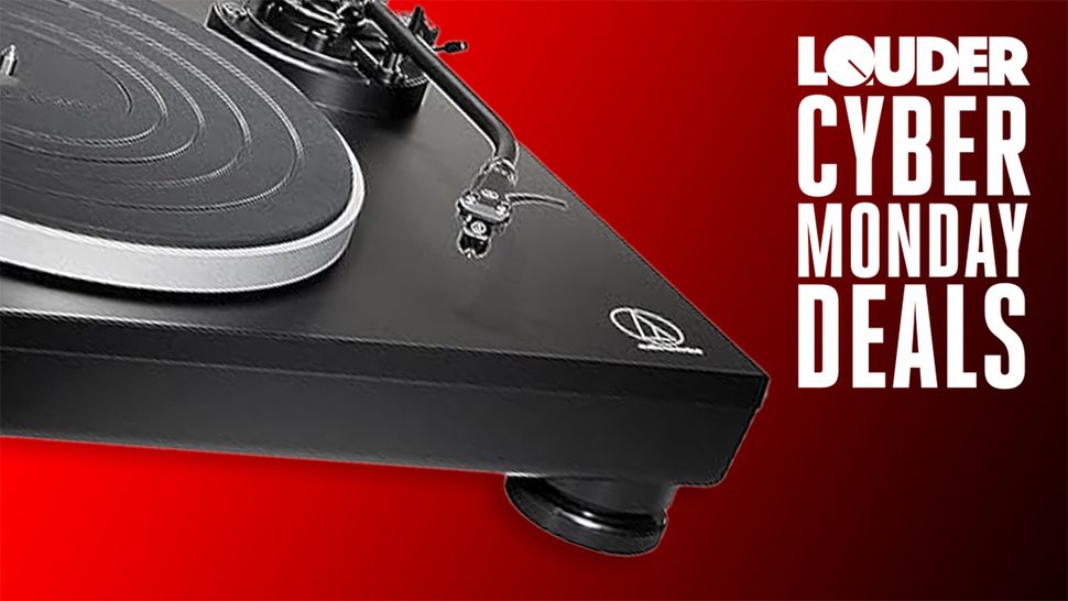 One of our favourite Audio-Techinca turntables has received a huge ...