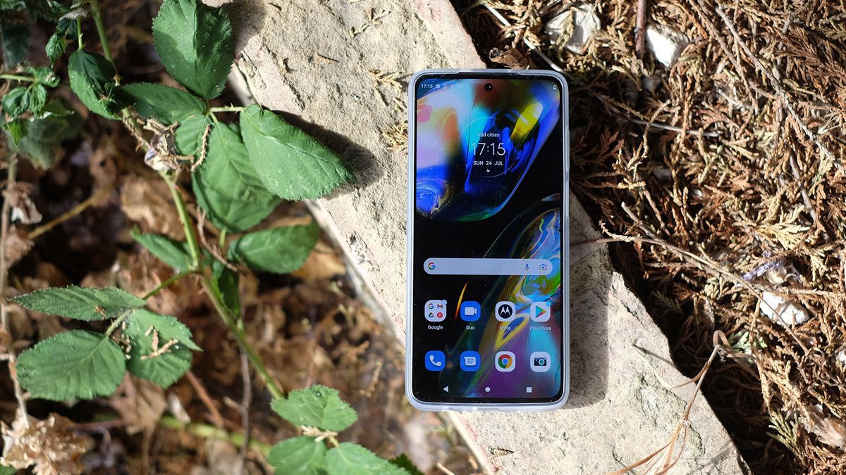 Motorola Moto G82 | TechRadar
