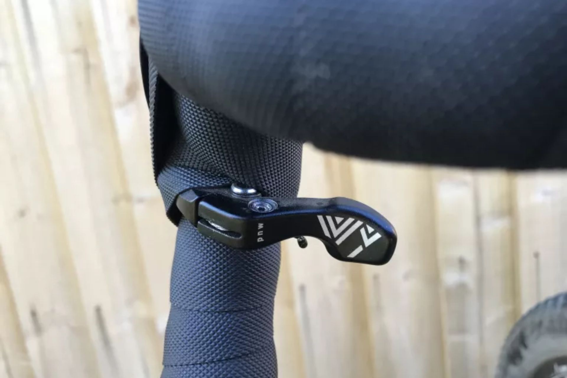 Drop it like it's hot! The best dropper posts and levers for gravel bikes 2023 | Cycling Weekly