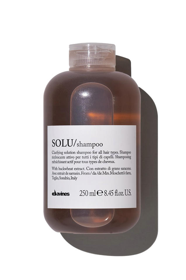 The 15 Best Clarifying Shampoos, According to Experts | Marie Claire