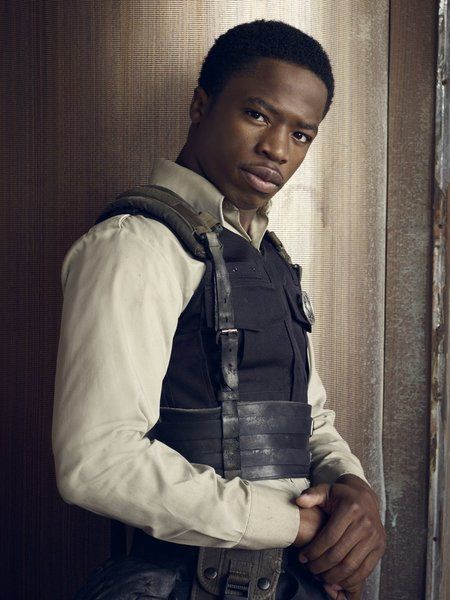 Defiance Character Photos Show Us The Humans And Aliens In Syfy's New ...