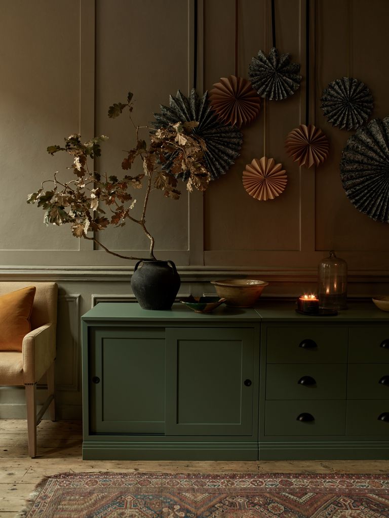 How can I decorate for Christmas cheaply? | Livingetc